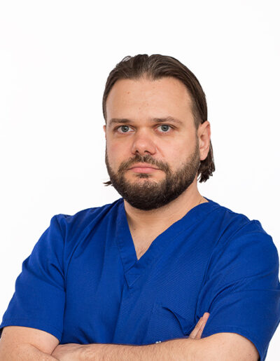 Naš tim – SAVA SURGERY